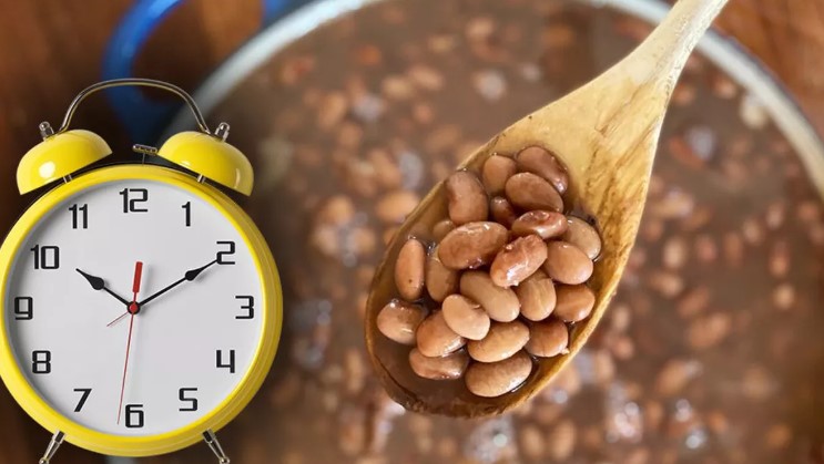 Ingredientul banal care grăbește fierberea fasolei la jumătate din timp ...